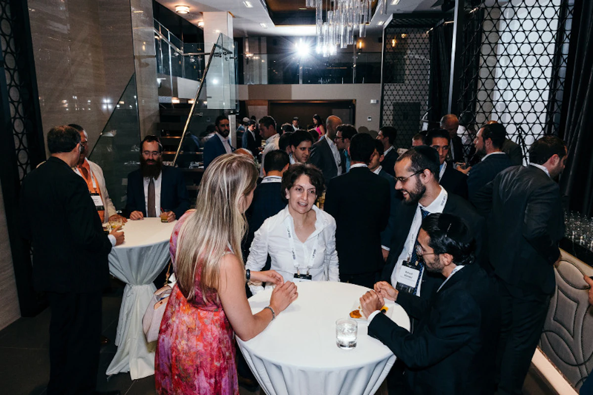 Attendees - Seated | BizBash